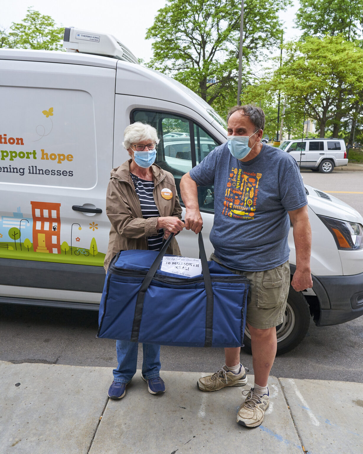 Volunteer at Open Arms of Minnesota